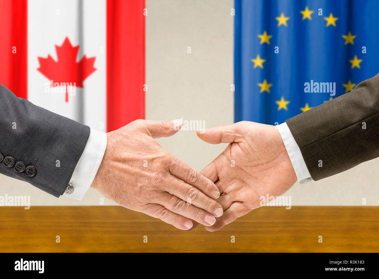 Political handshake hi-res stock photography and images - Alamy
