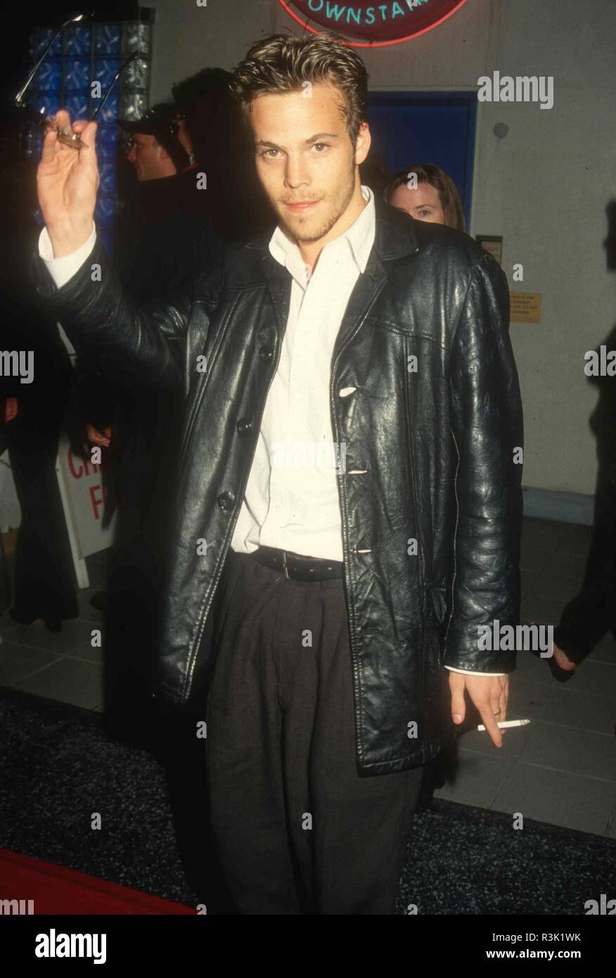 HOLLYWOOD, CA - FEBRUARY 10: Actor Stephen Dorff attends 'Strictly ...