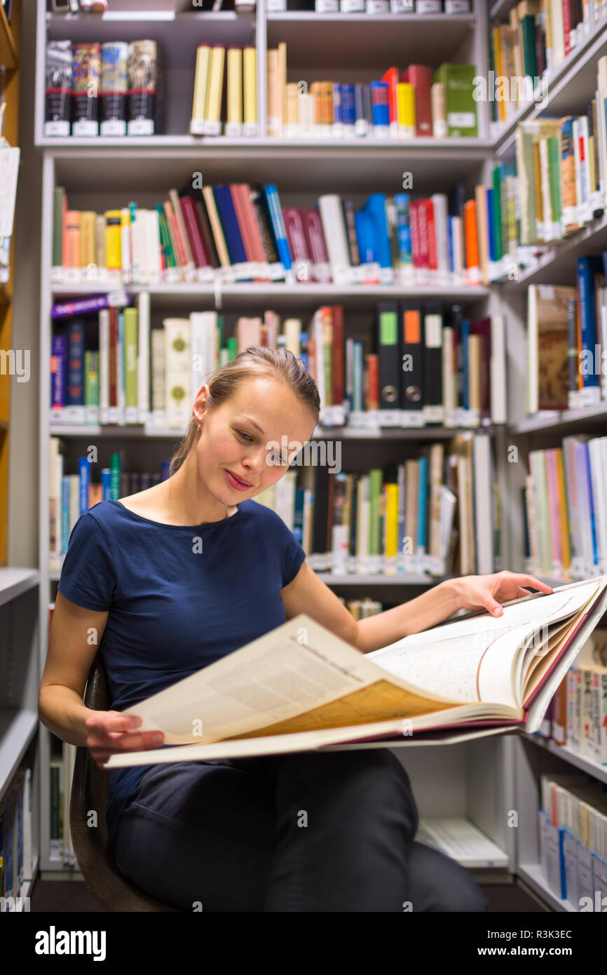 Old maps library hi-res stock photography and images - Alamy
