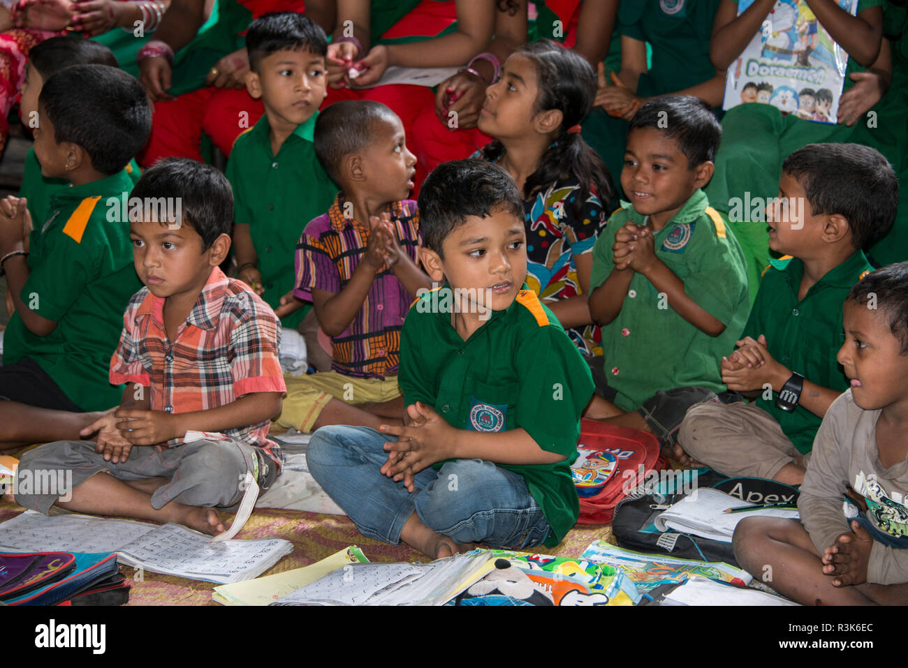 Bangladesh school classroom hi-res stock photography and images - Alamy