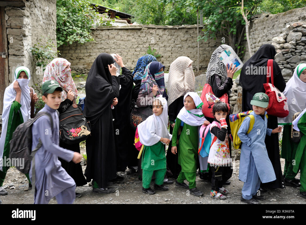 Hunza Child High Resolution Stock Photography and Images - Alamy