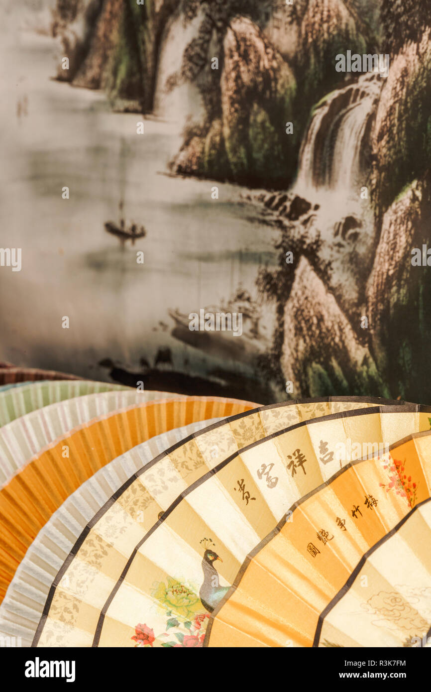 Guilin painting hi-res stock photography and images - Alamy