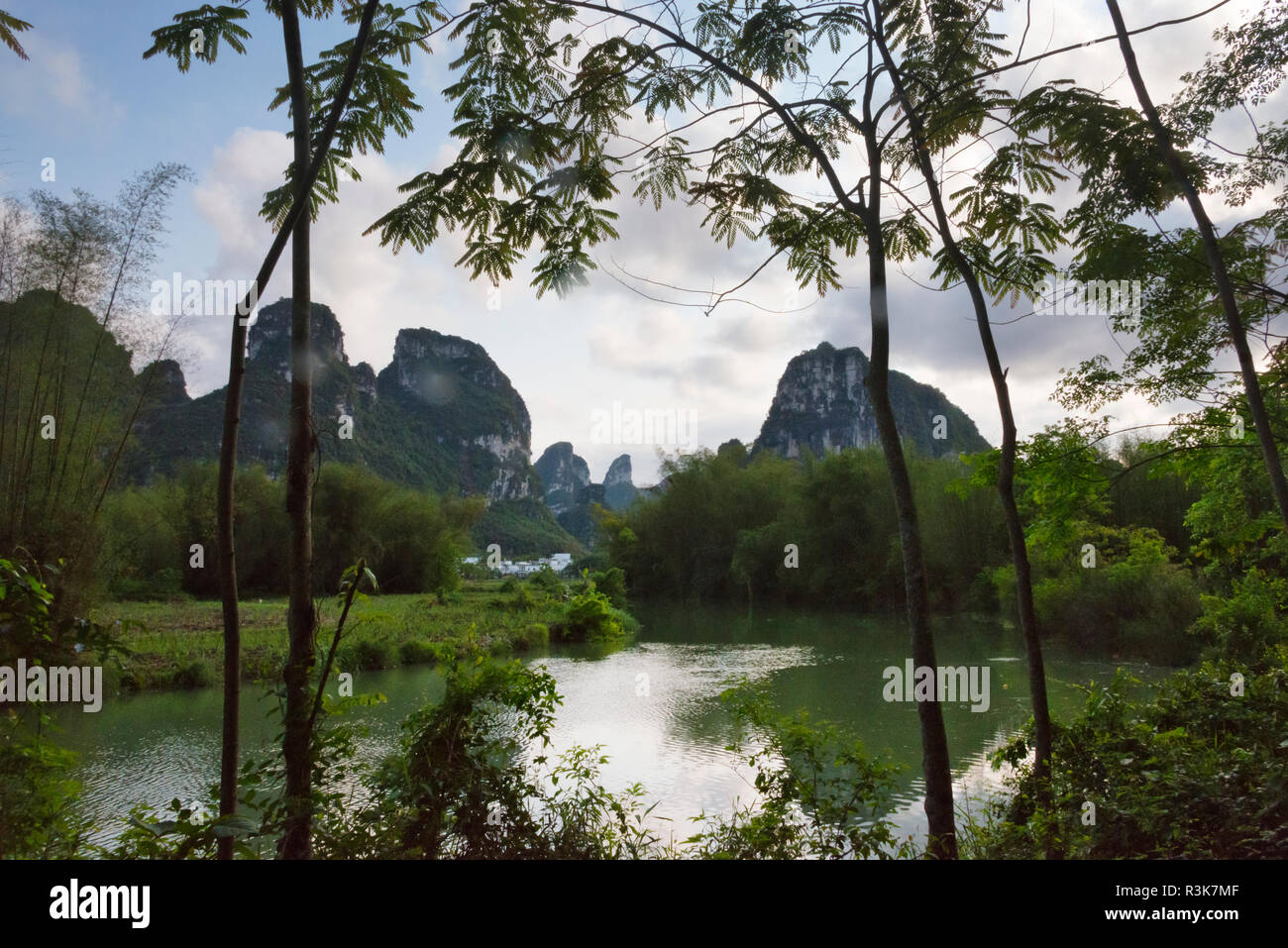 Karst hills along Mingshi River, Mingshi, Guangxi Province, China Stock ...