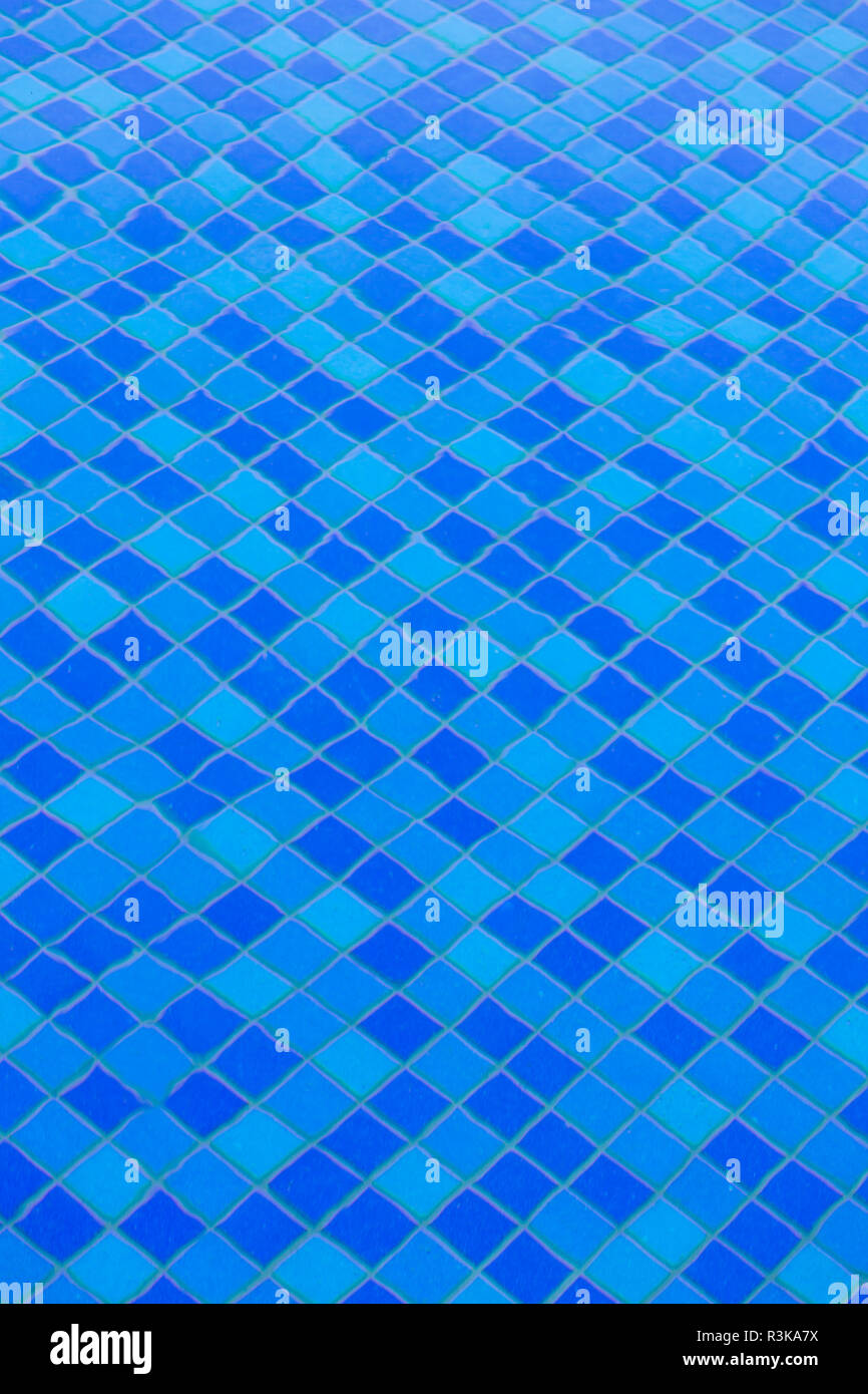 UAE, Downtown Dubai. Swimming pool detail Stock Photo - Alamy