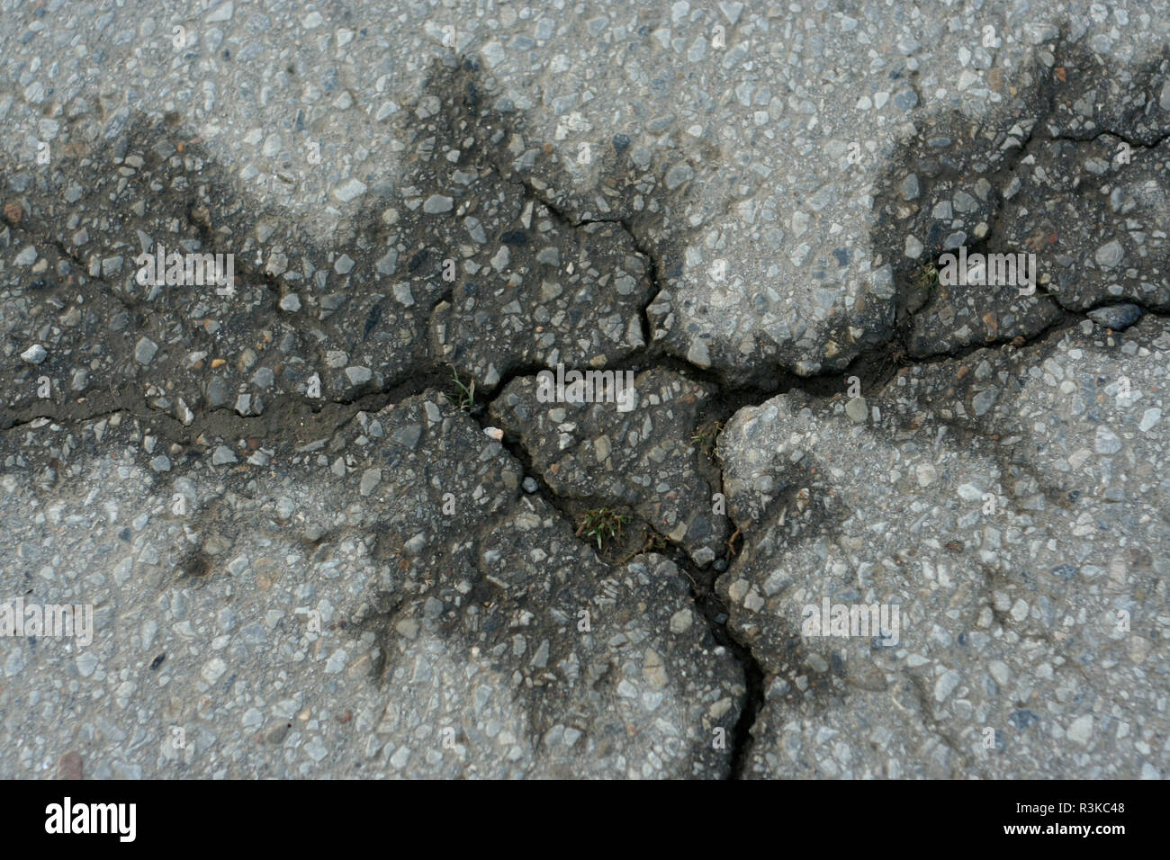 Crack den hi-res stock photography and images - Alamy