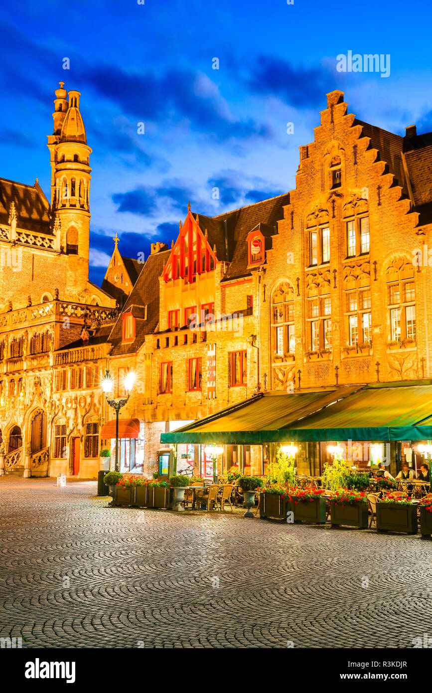 Bruges, Belgium. Night image with Burg, medieval downtown center of ...