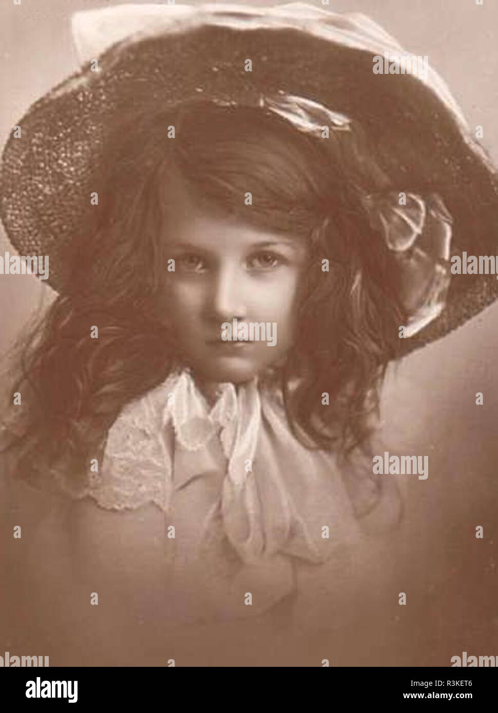 vintage victorian child image Stock Photo - Alamy