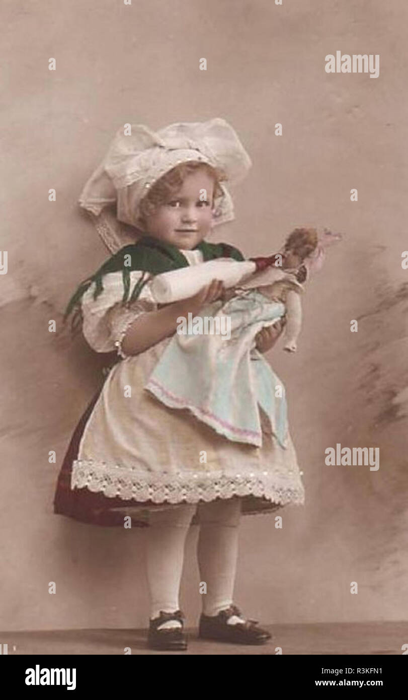 vintage victorian child classic image Stock Photo - Alamy