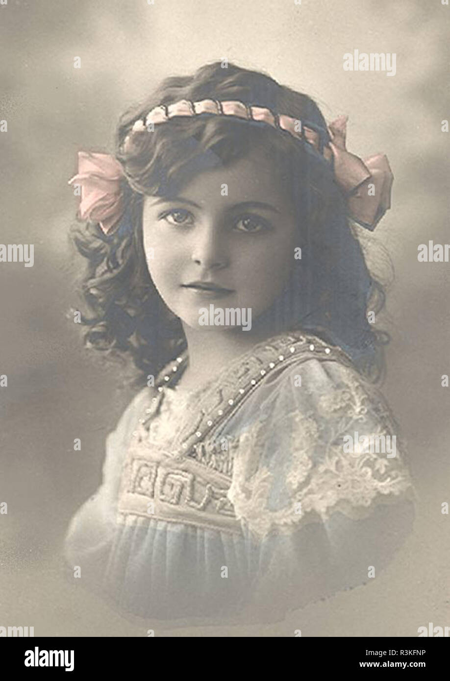 vintage victorian child classic image Stock Photo - Alamy