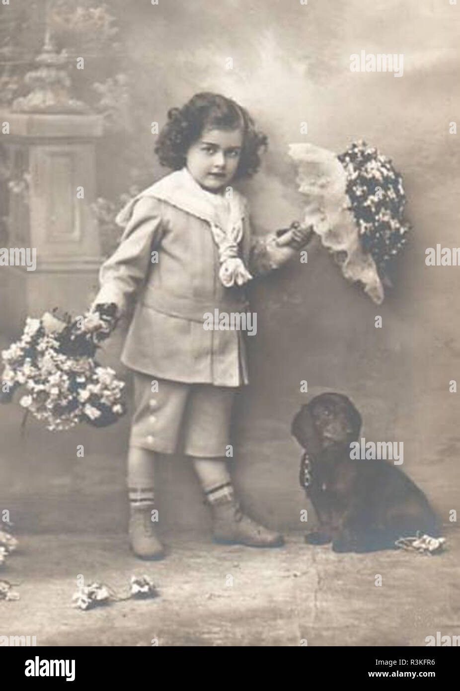 vintage victorian child classic image Stock Photo - Alamy