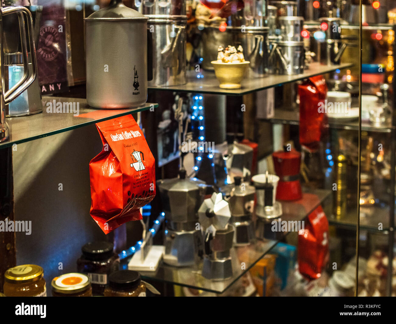 Tea display hi-res stock photography and images - Alamy