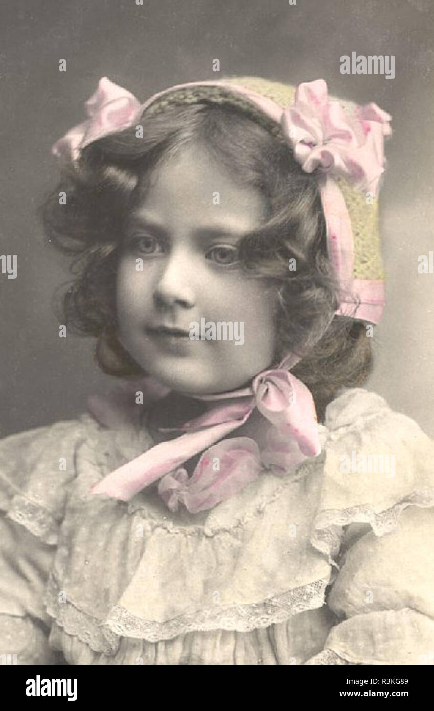 vintage victorian child classic image Stock Photo - Alamy