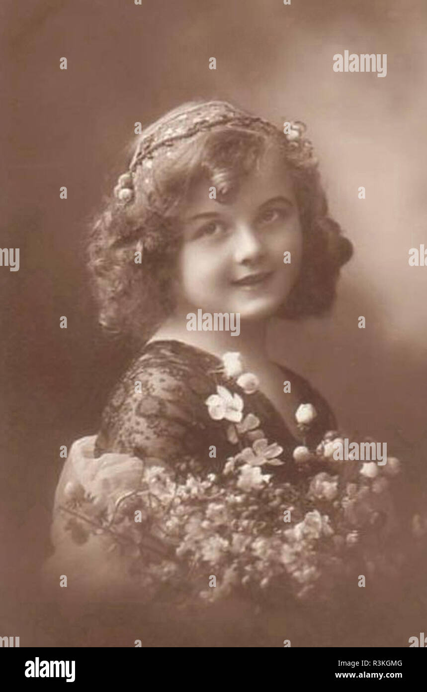 vintage victorian child classic image Stock Photo - Alamy