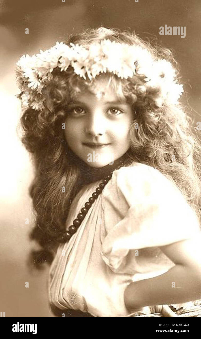vintage victorian child classic image Stock Photo - Alamy