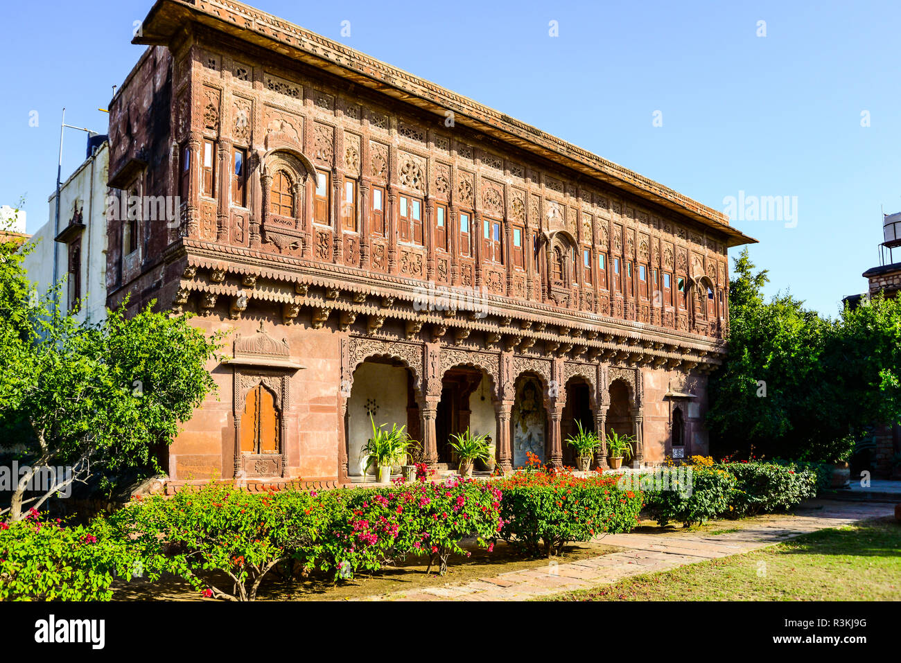 India, Rajasthan, Chandelao. No Water No Life expedition, Chandelao ...