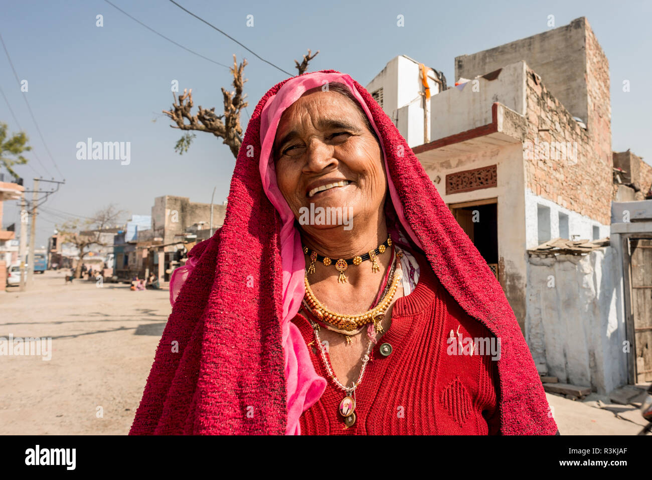 Alison wearing hi-res stock photography and images - Alamy