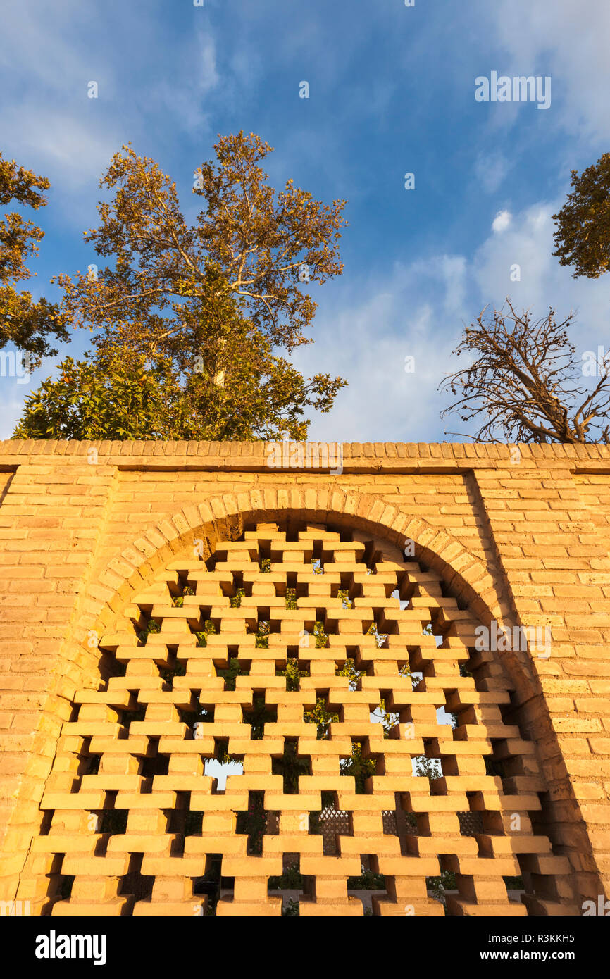 Southeastern Iran, Mahan, Bagh-E Shahzde, Traditional Persian Gardens ...