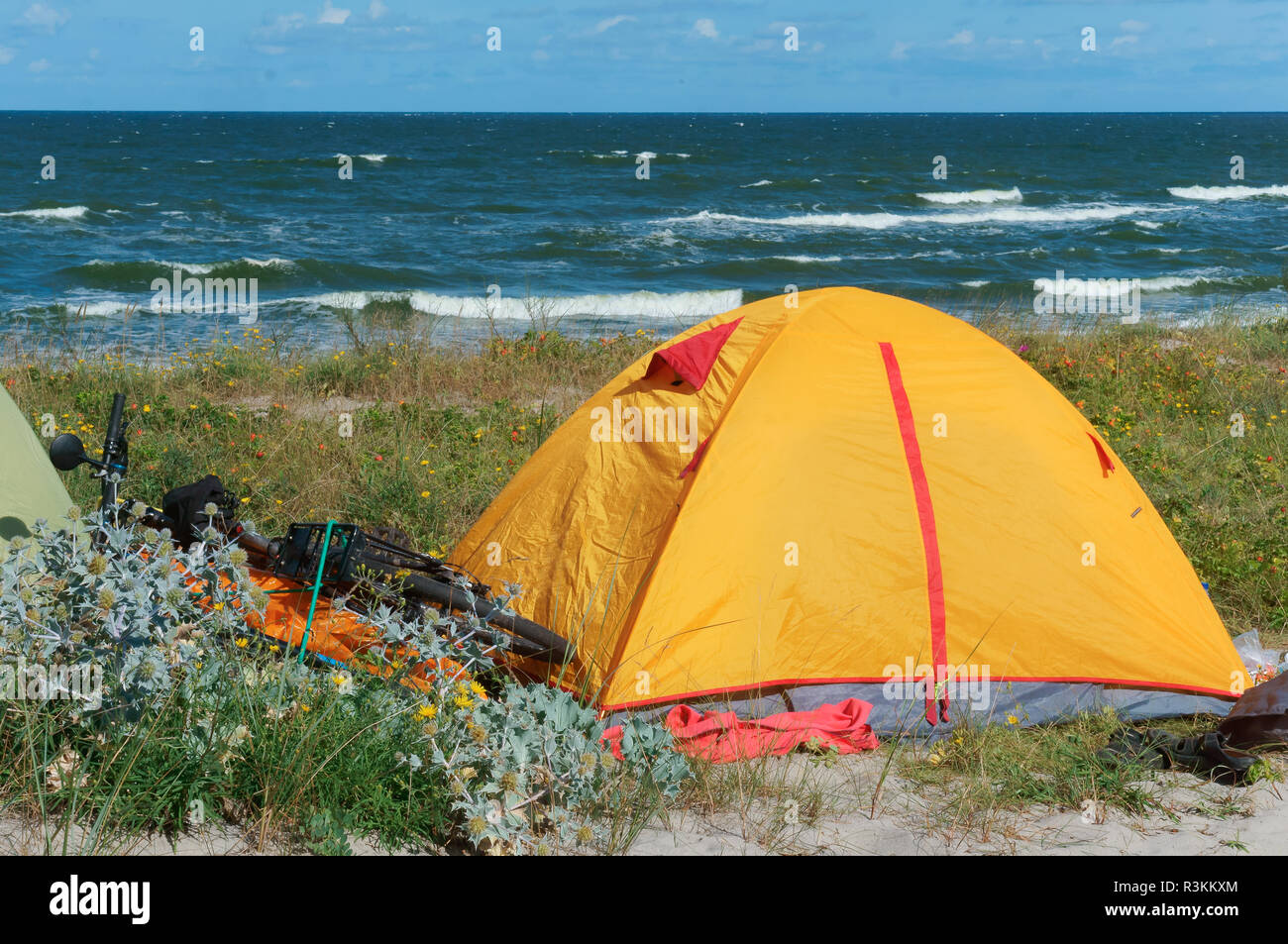 Tent on the beach hi-res stock photography and images - Alamy