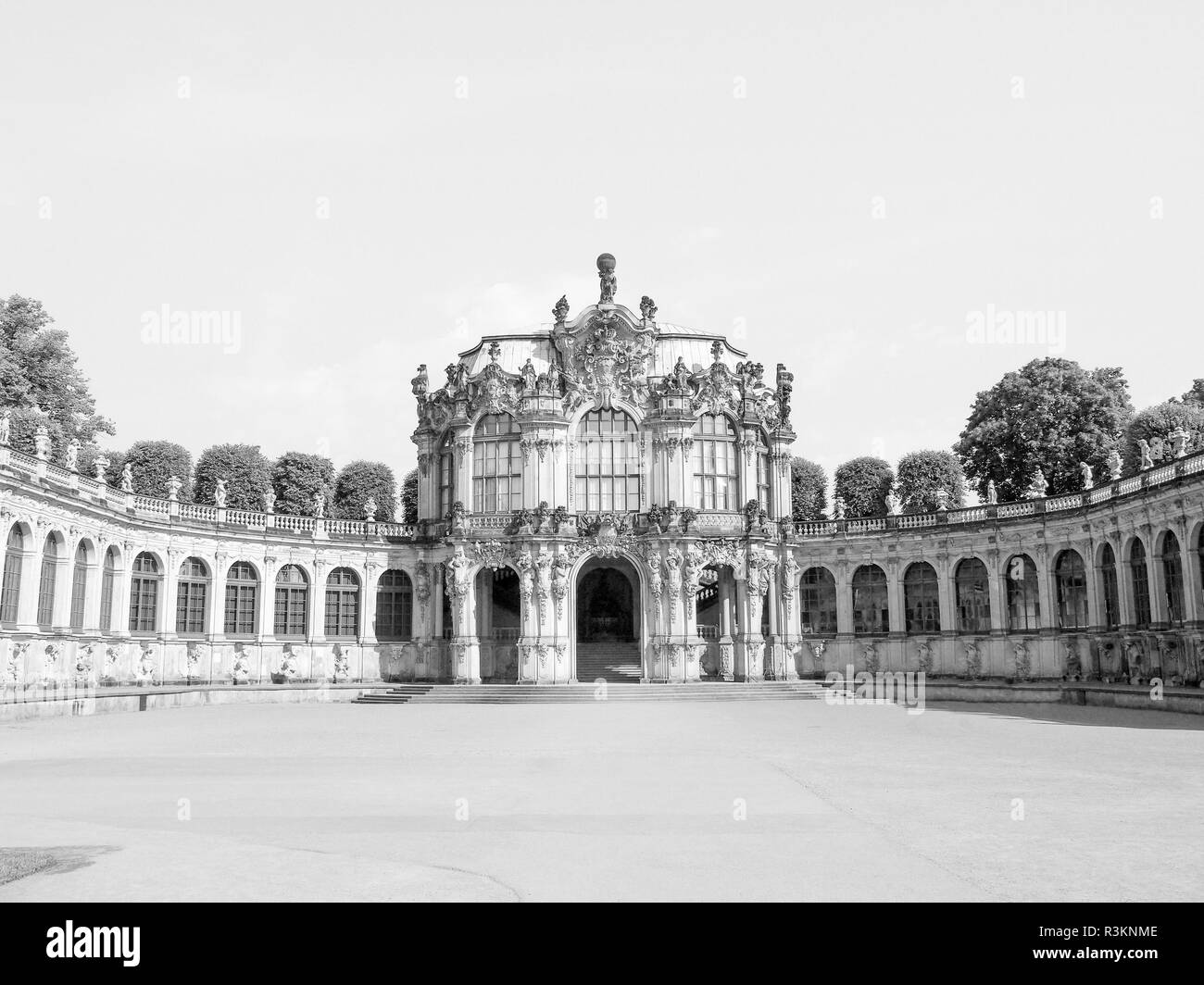 Gemaeldegalerie Black and White Stock Photos & Images - Alamy