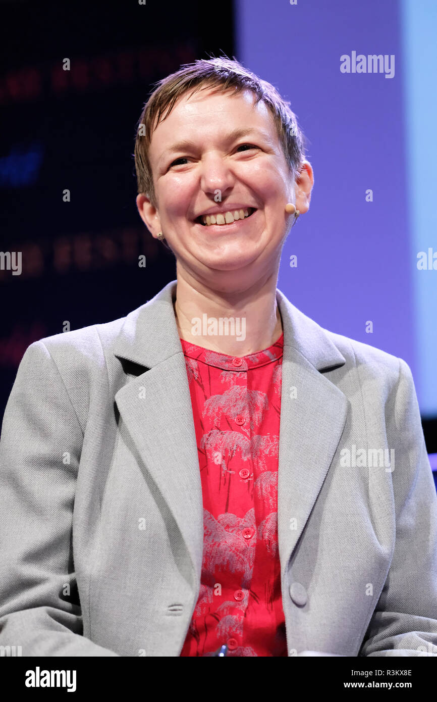 Helen parr hi-res stock photography and images - Alamy