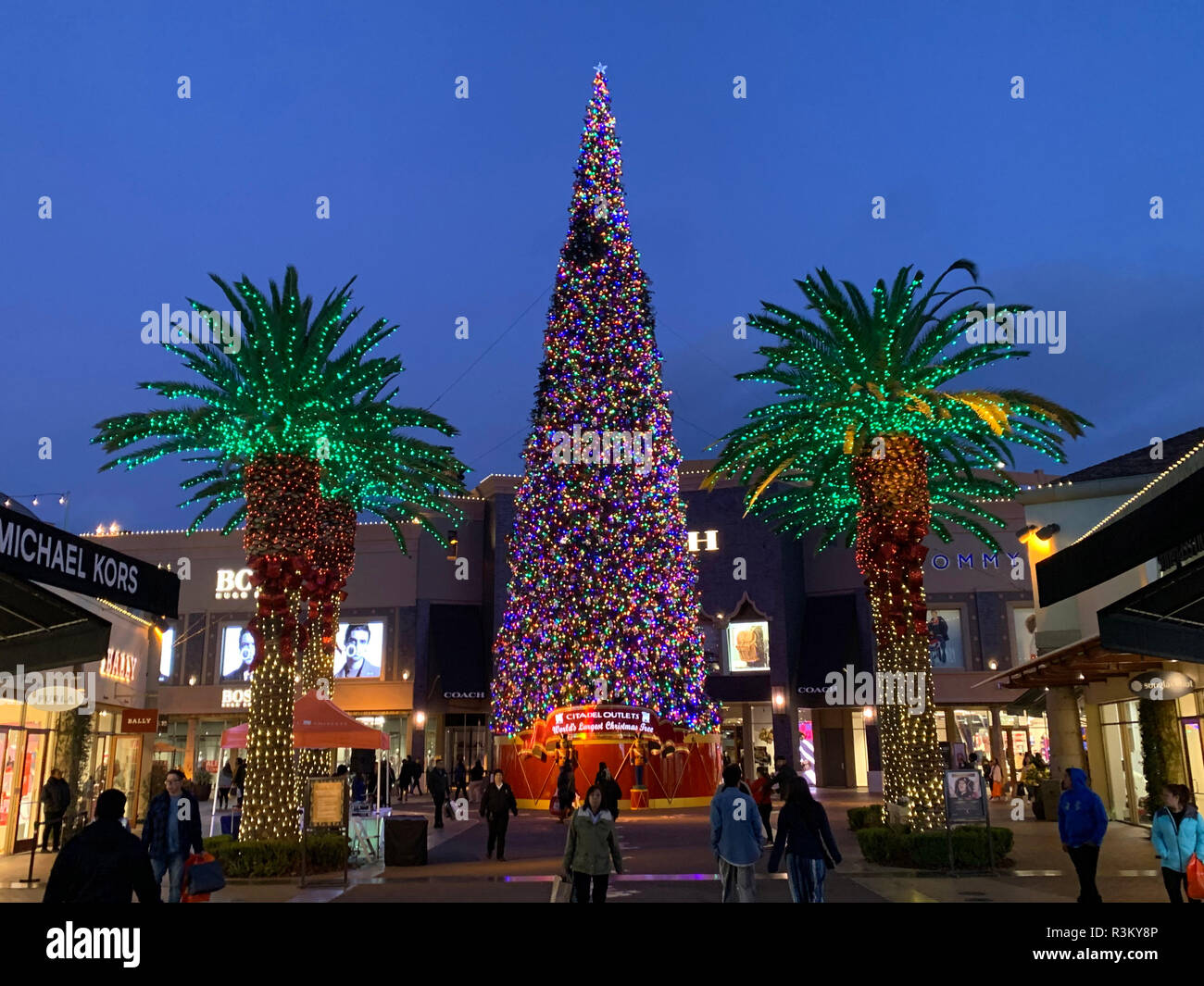 Los Angeles, United States. 23rd Nov, 2018. General overall view of a ...