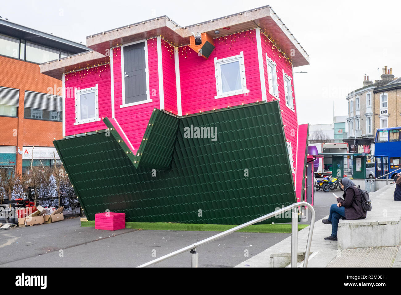 Everything is topsy turvy hi-res stock photography and images - Alamy