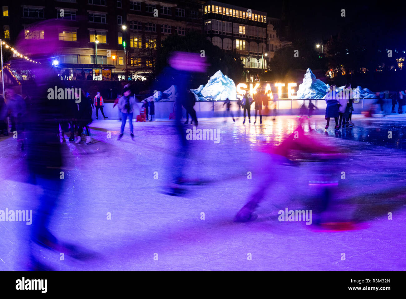 Skating movement hi-res stock photography and images - Alamy