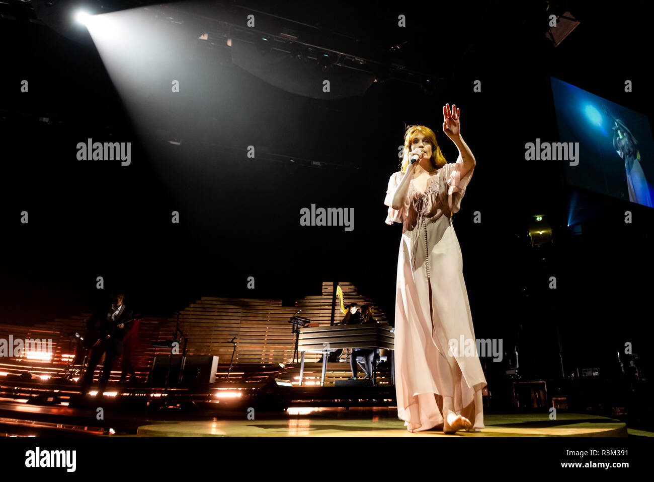 Manchester, UK. 23rd November 2018. Florence and the Machien performs ...