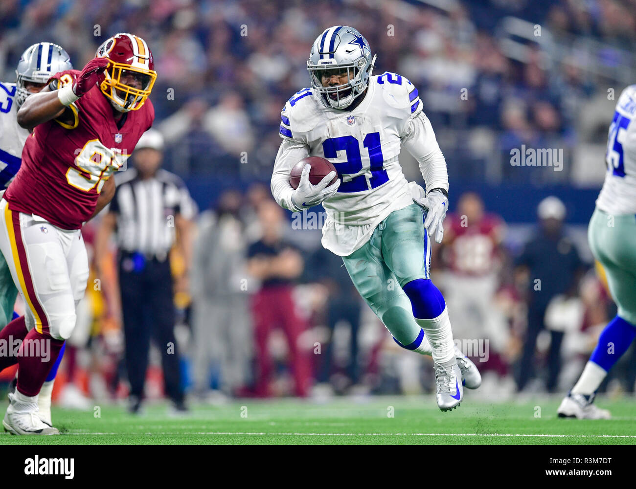 Ezekiel elliott texas hi-res stock photography and images - Alamy
