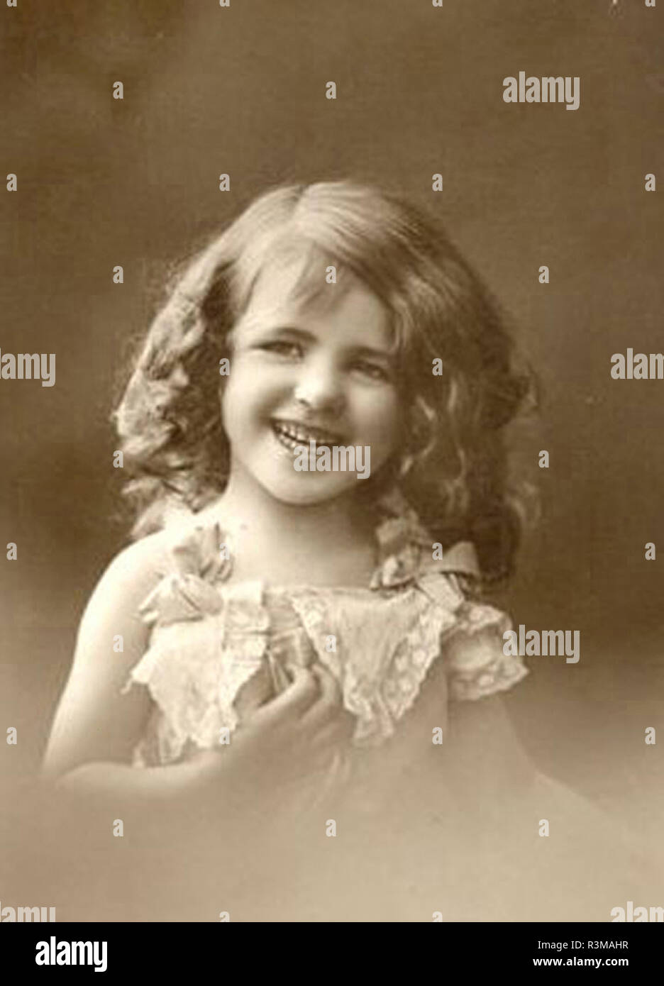 vintage victorian image of a child Stock Photo - Alamy