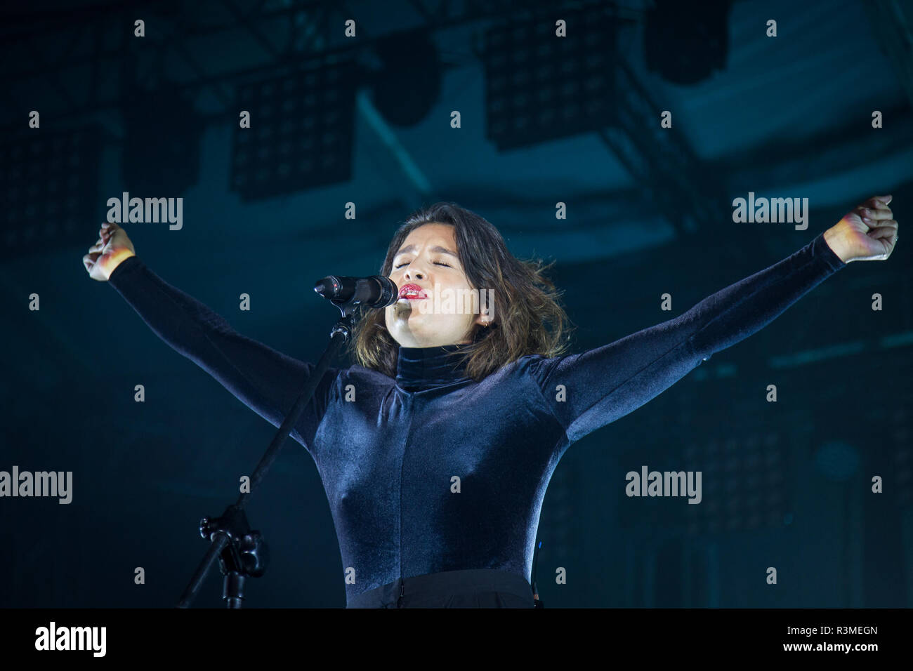 Jessie ware hi-res stock photography and images - Alamy