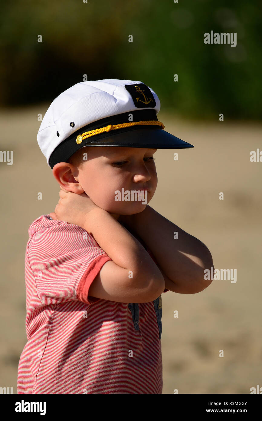 boy at the beach Stock Photo - Alamy