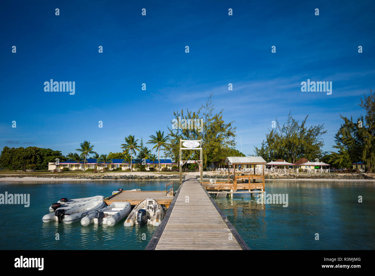 Setting point anegada hi-res stock photography and images - Alamy