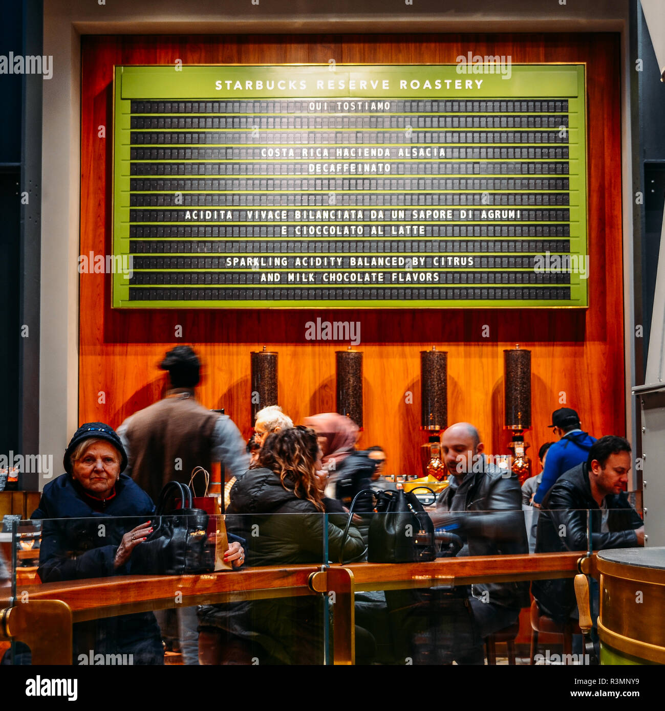 Barista baristas counter customer customers hi-res stock photography ...