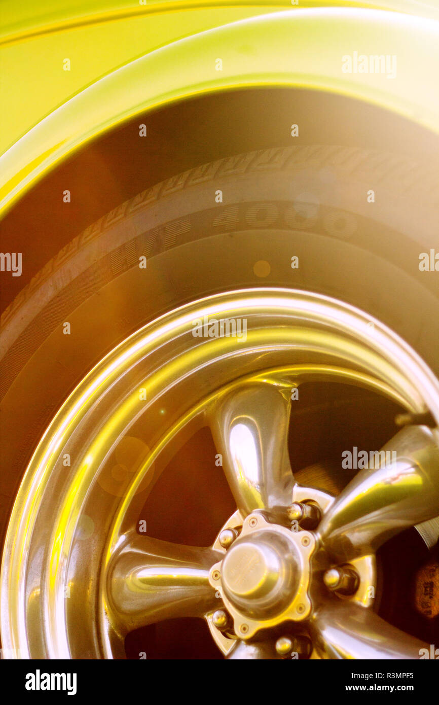Custom rims hi-res stock photography and images - Alamy