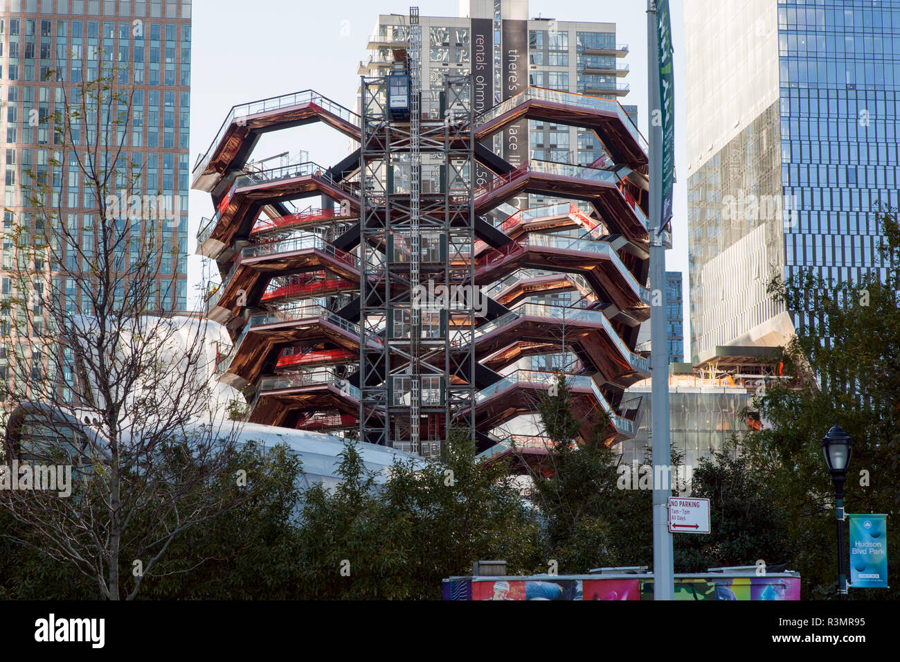 Vessel the landmark Thomas Heatherwick studio-designed structure under ...