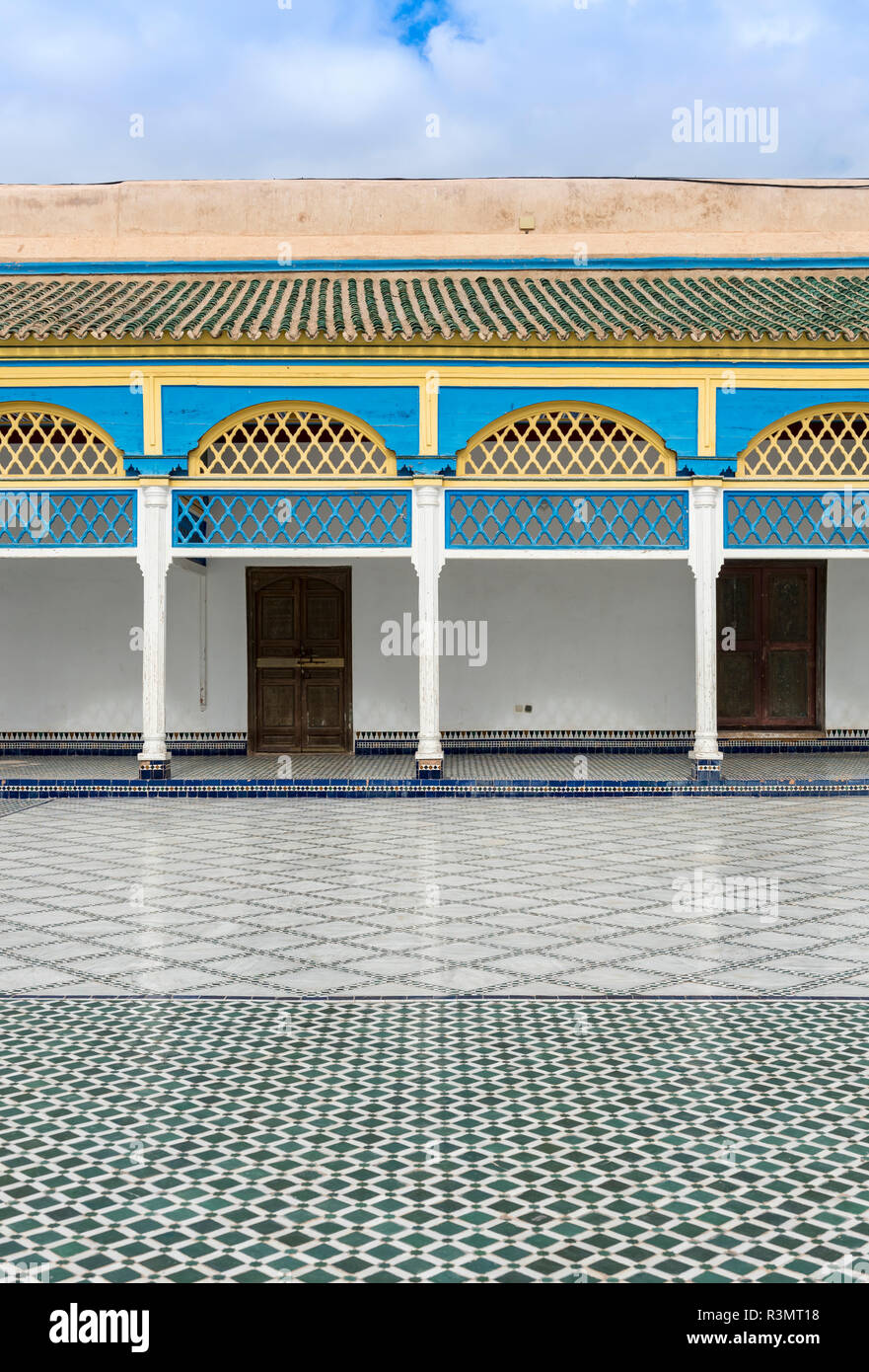 Marble courtyard hi-res stock photography and images - Alamy