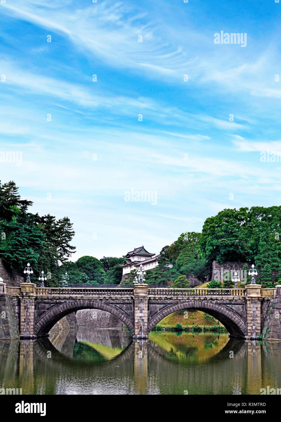 Edo castle hi-res stock photography and images - Alamy