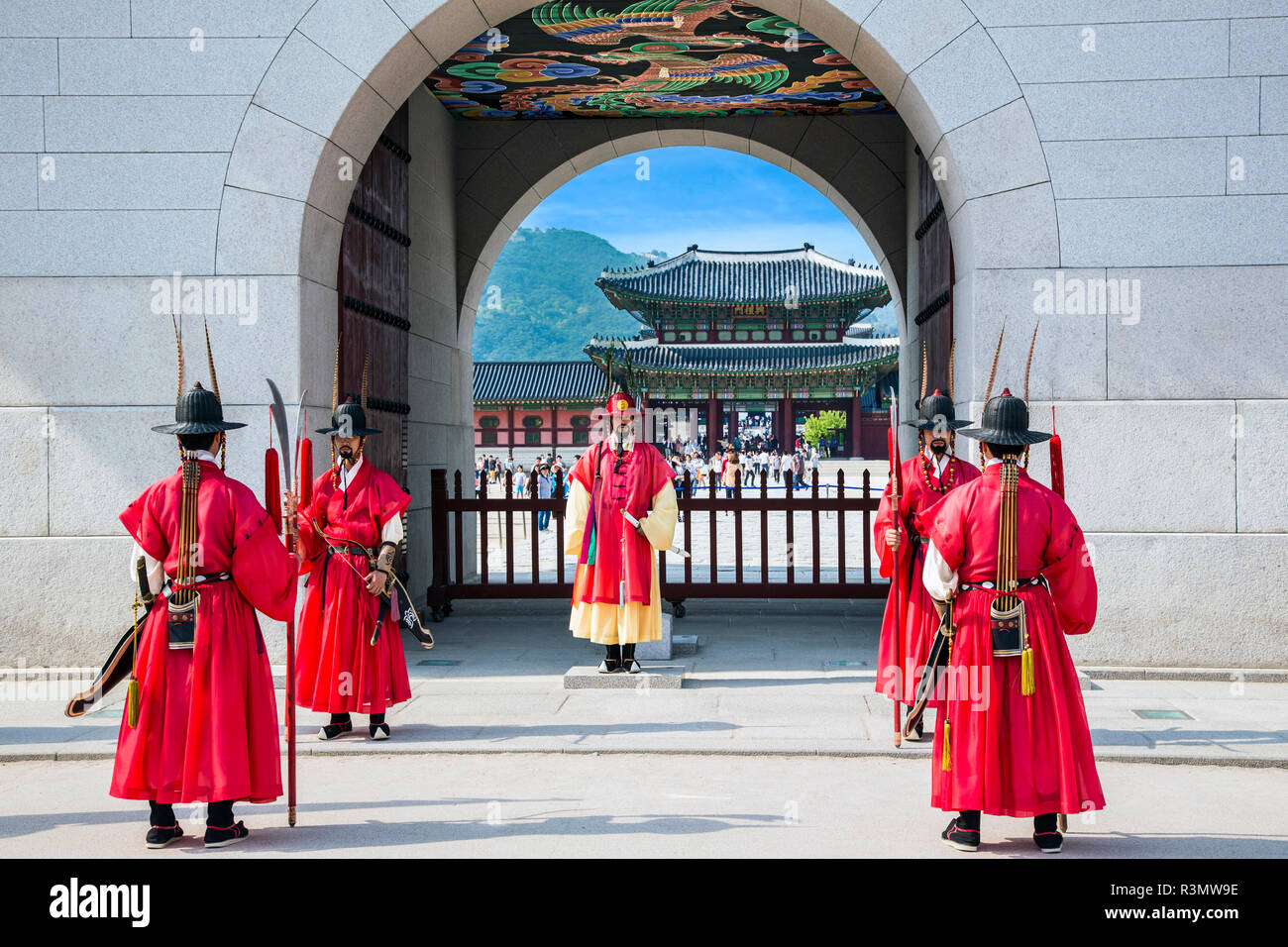 Seoul, South Korea. Members of the Korean Imperial Guard standing ...