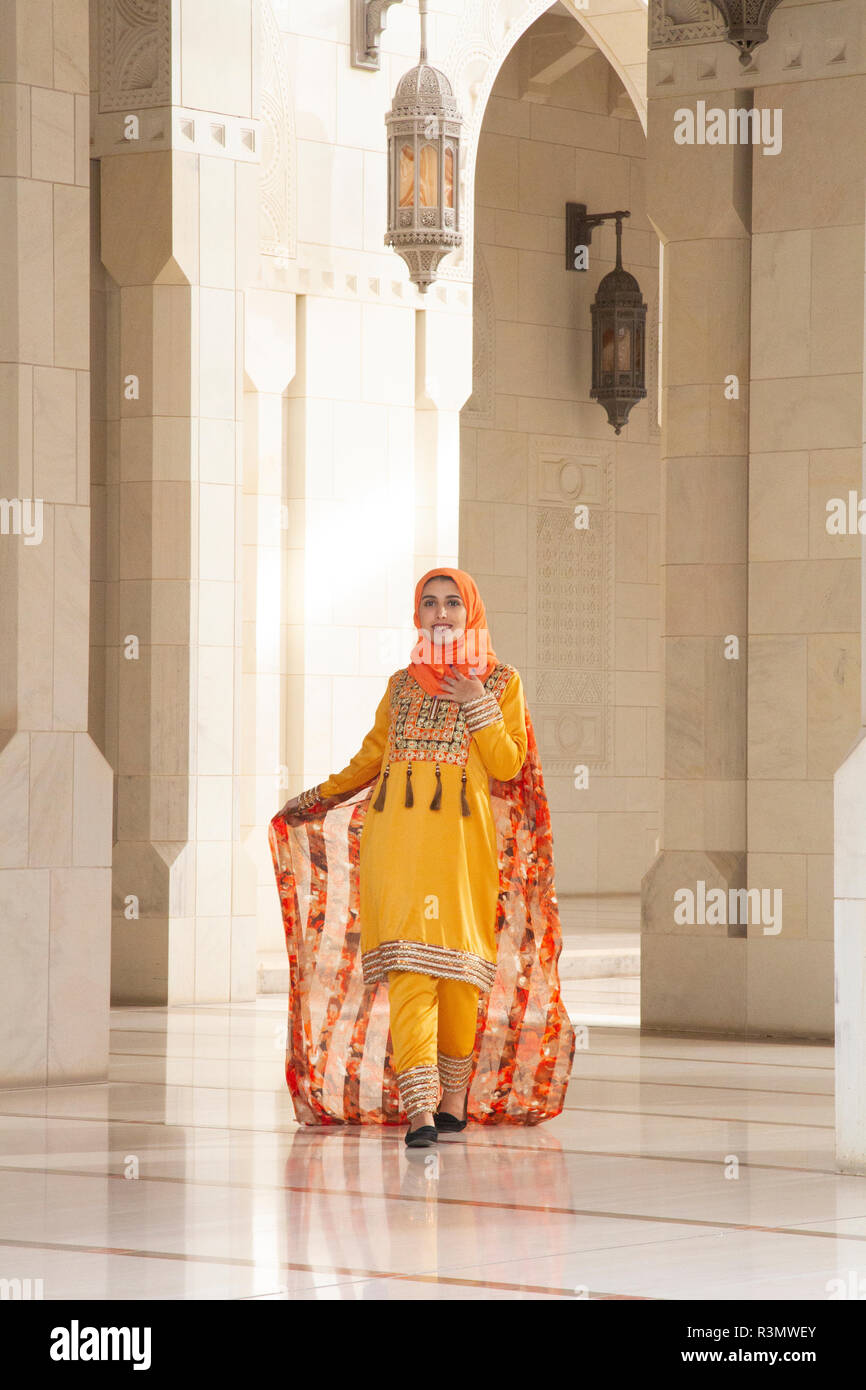 Sultan Qaboos Grand Mosque. Muscat, Oman (MR Stock Photo - Alamy