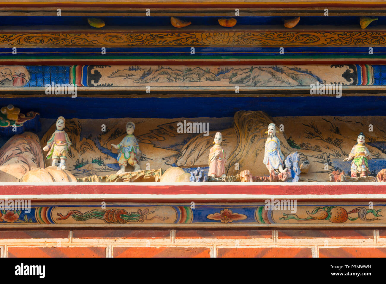 Wood carving architectural details on Huang Family Youtang Villa in ...