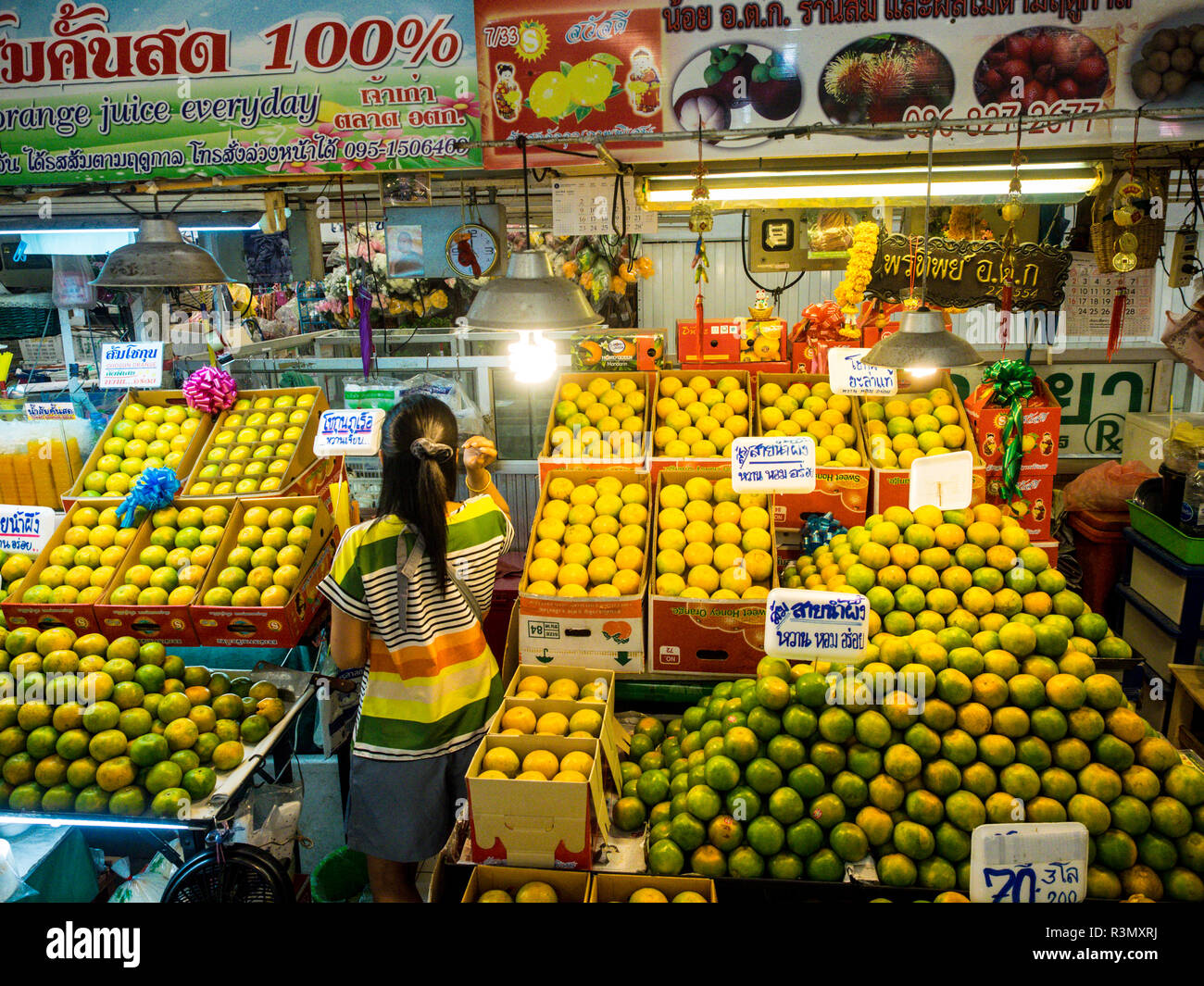 Thailand, Bangkok open market with great food offerings Stock Photo - Alamy