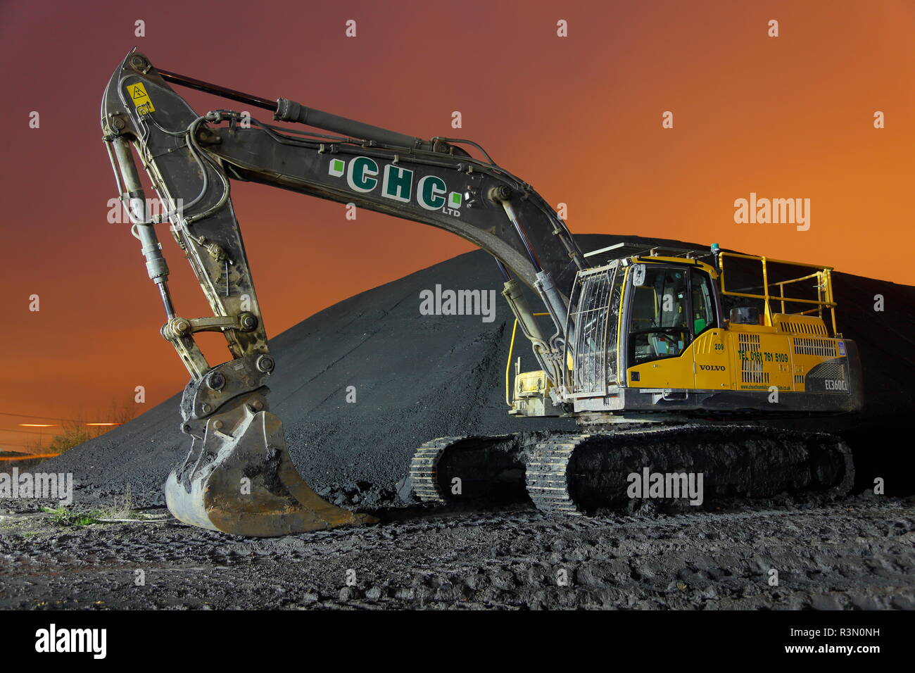 Volvo Excavator Wallpaper