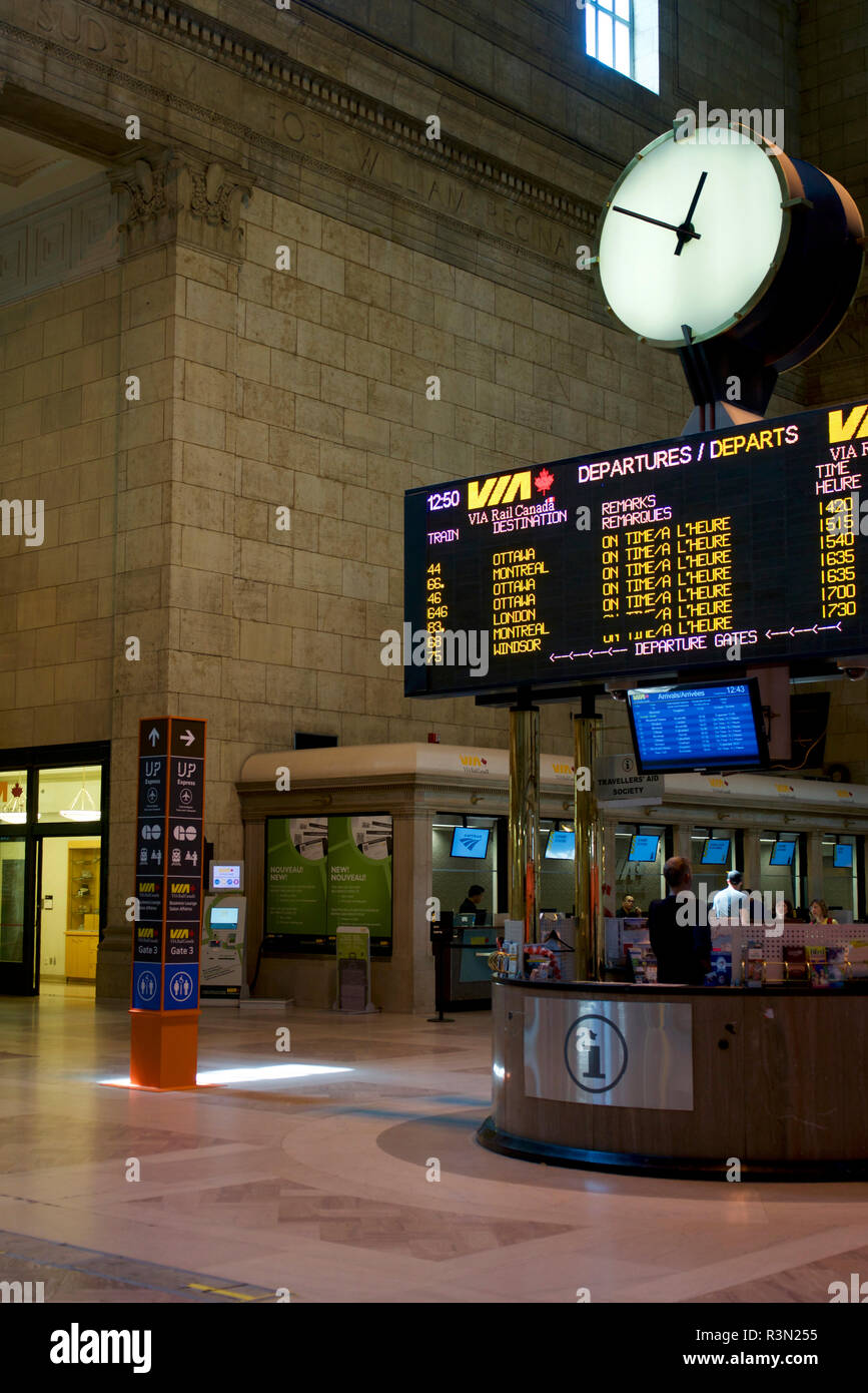 Canada, Ontario, Toronto, inside Union Station Stock Photo - Alamy