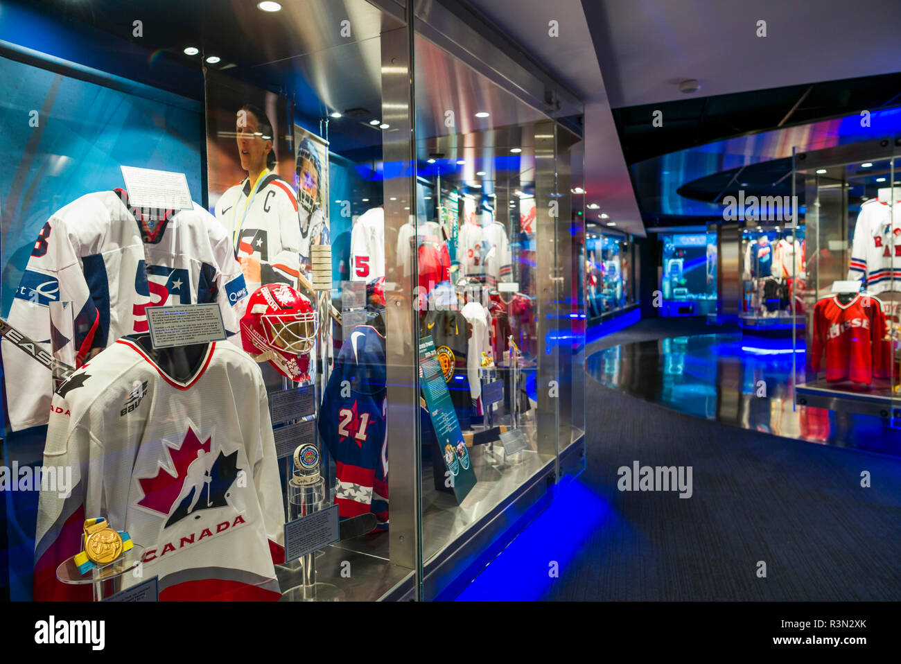 Toronto hockey hi-res stock photography and images - Alamy