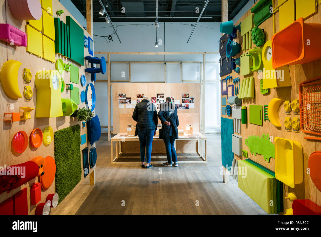 Design exchange hi-res stock photography and images - Alamy