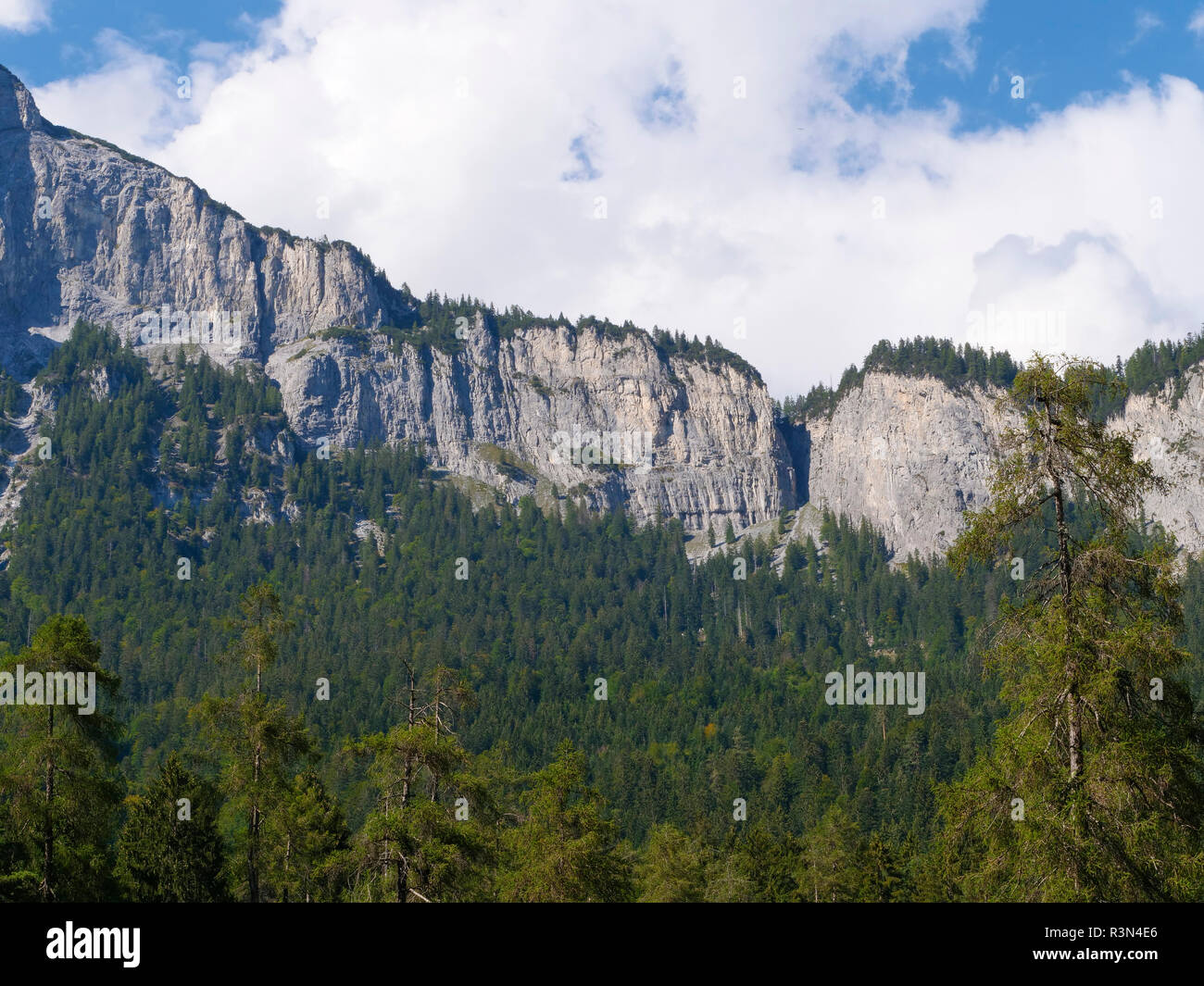 Big wall climbing hi-res stock photography and images - Alamy