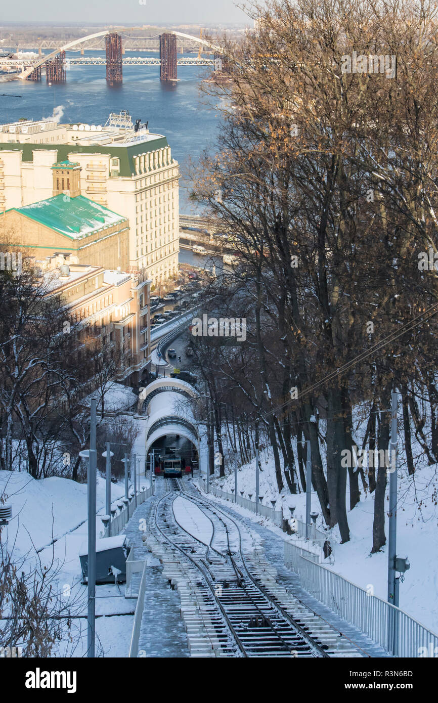 The Kiev funicular, connecting Uppertown and Podil Stock Photo - Alamy