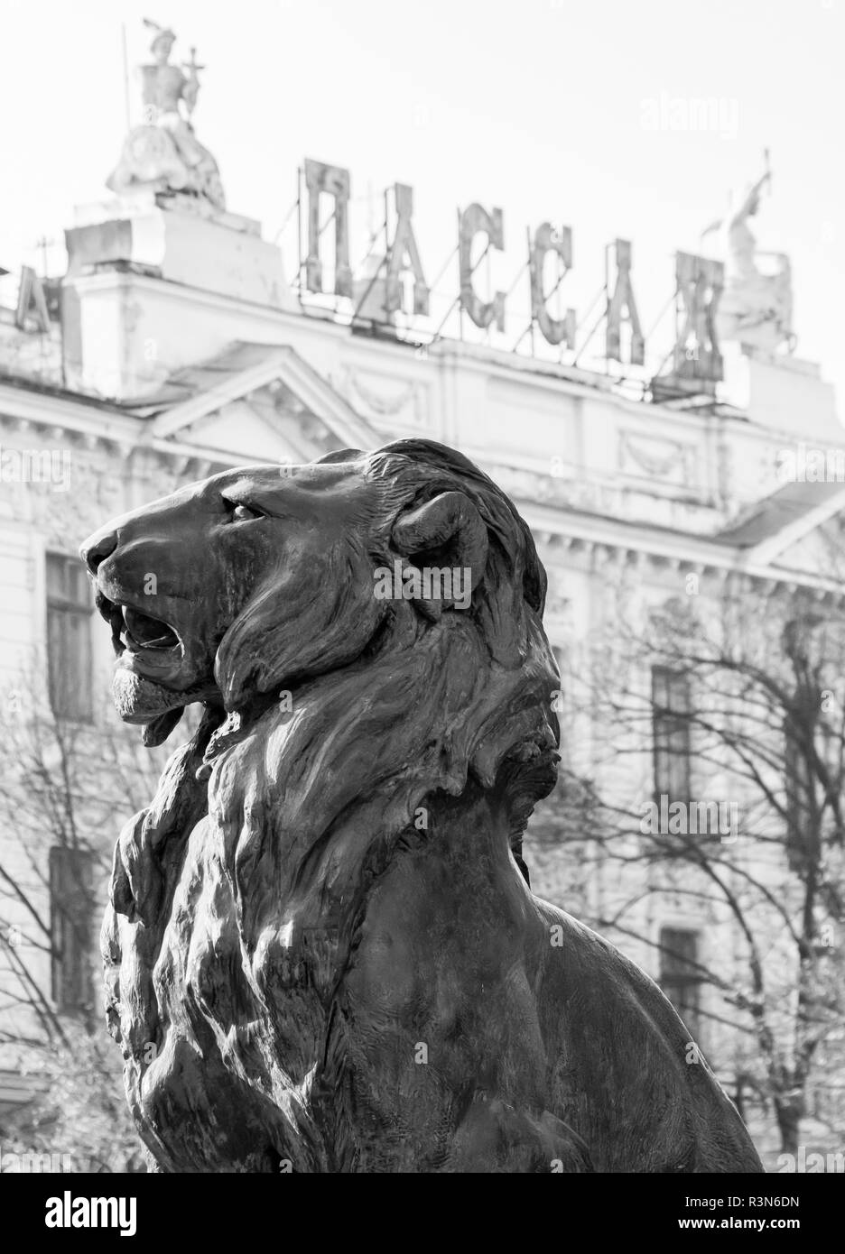 Symbol of the city, the lion, Odessa, Ukraine Stock Photo - Alamy