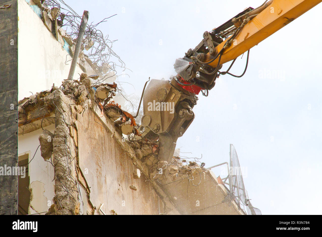 War construction works hi-res stock photography and images - Alamy